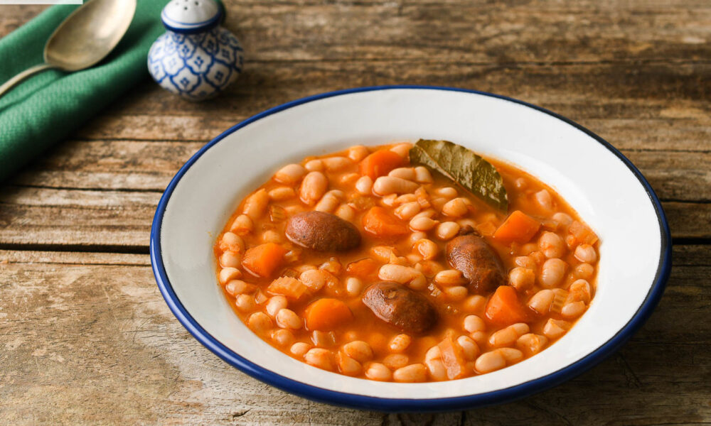 Receta de judías blancas guisadas al estilo Arguiñano para una comida ...